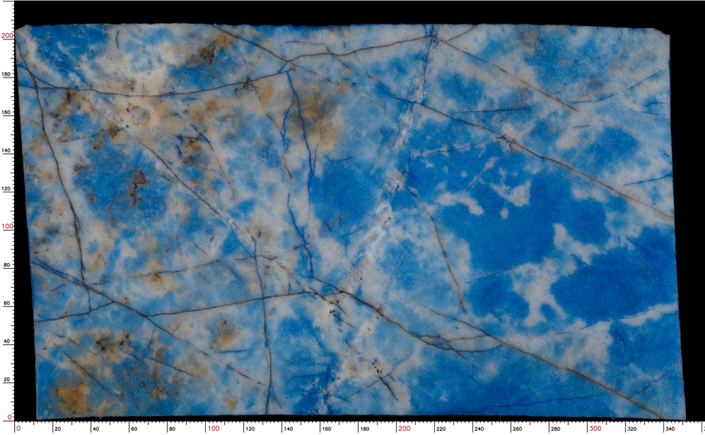 Cristallo Blue Quartzite Slabs : 396.374㎡ in stock